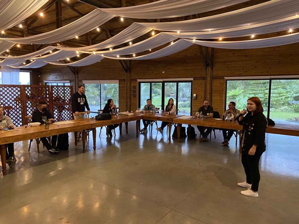 Cultness | Mentoría en Felicidad organizacional